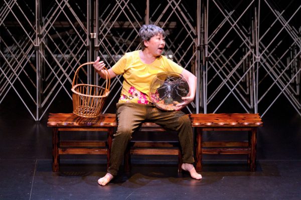 Goldfish, GO FISH! | Paper Monkey Theatre 猴纸剧坊